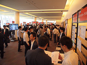 Networld Fes 2014 東京レポート--ハイブリッドクラウドを担う最新技術＆ソリューション - (page 5) - ZDNET ...