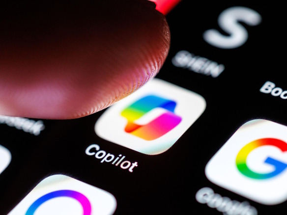 「Copilot」がAIチャットボット市場で急成長--「ChatGPT」は安定した利用者数を維持 - ZDNET Japan